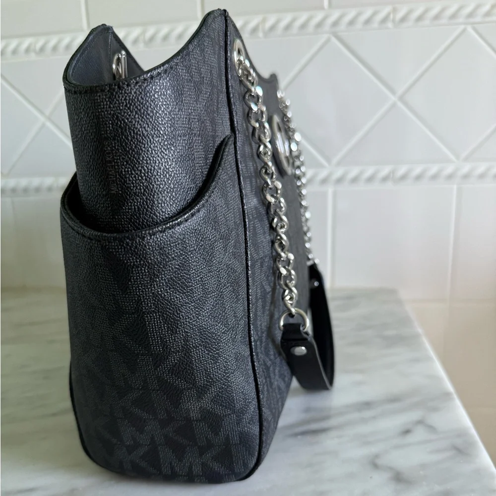 Michael Kors | Bags | Michael Kors Black Logo Tote Bag | Poshmark